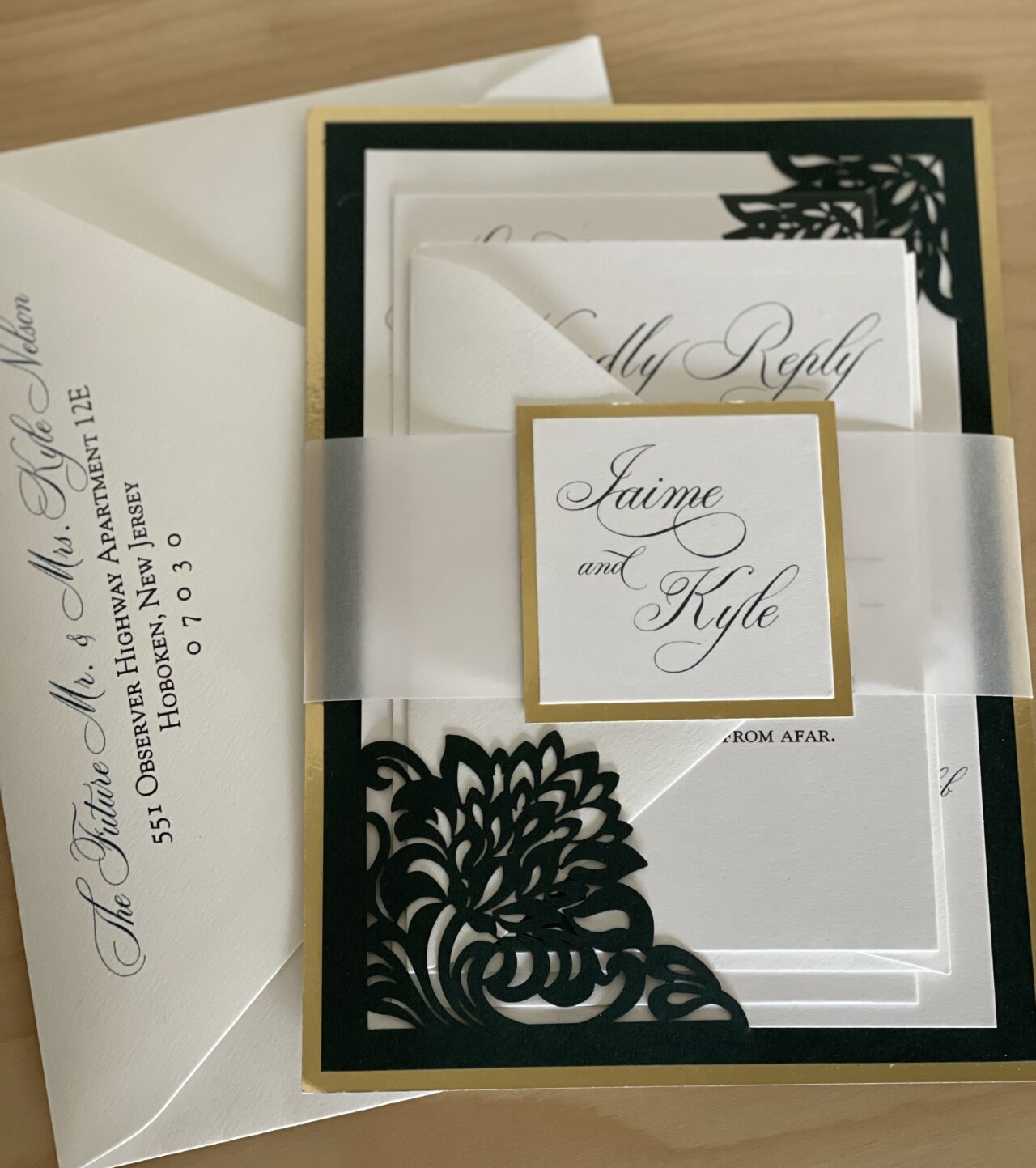 4Direction Design – Beautiful, custom wedding invitation design.